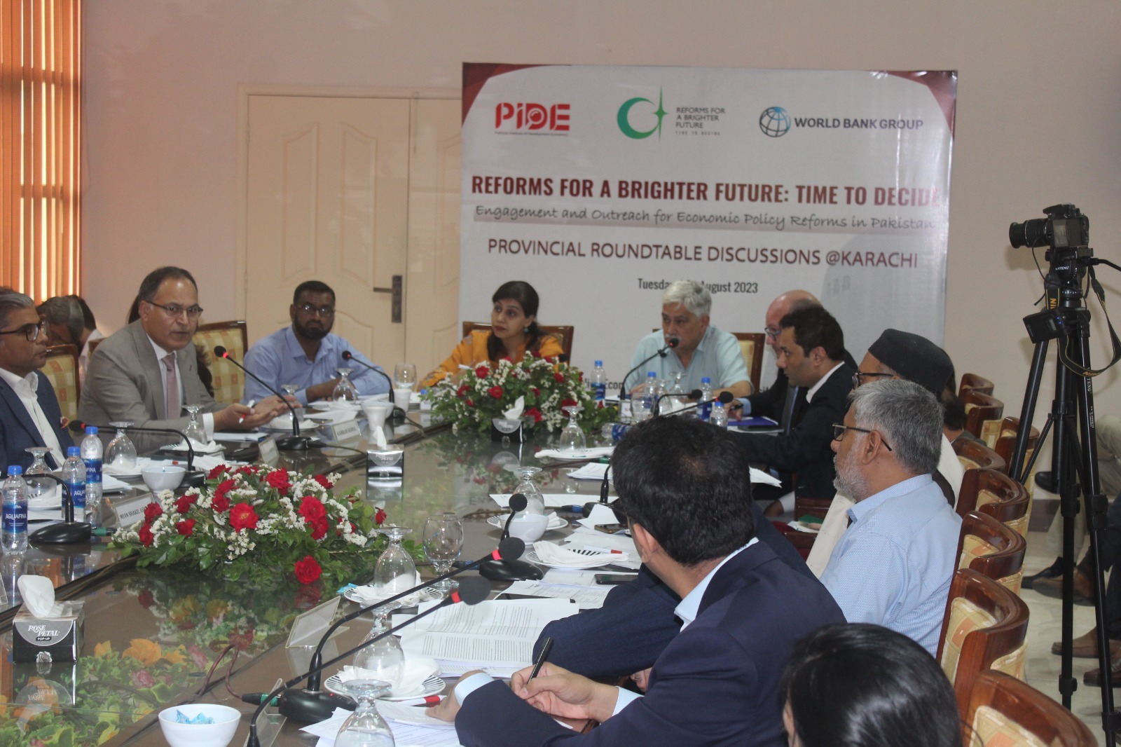 Roundtable Discussion for Economic Policy Reforms in Pakistan :”Reforms ...